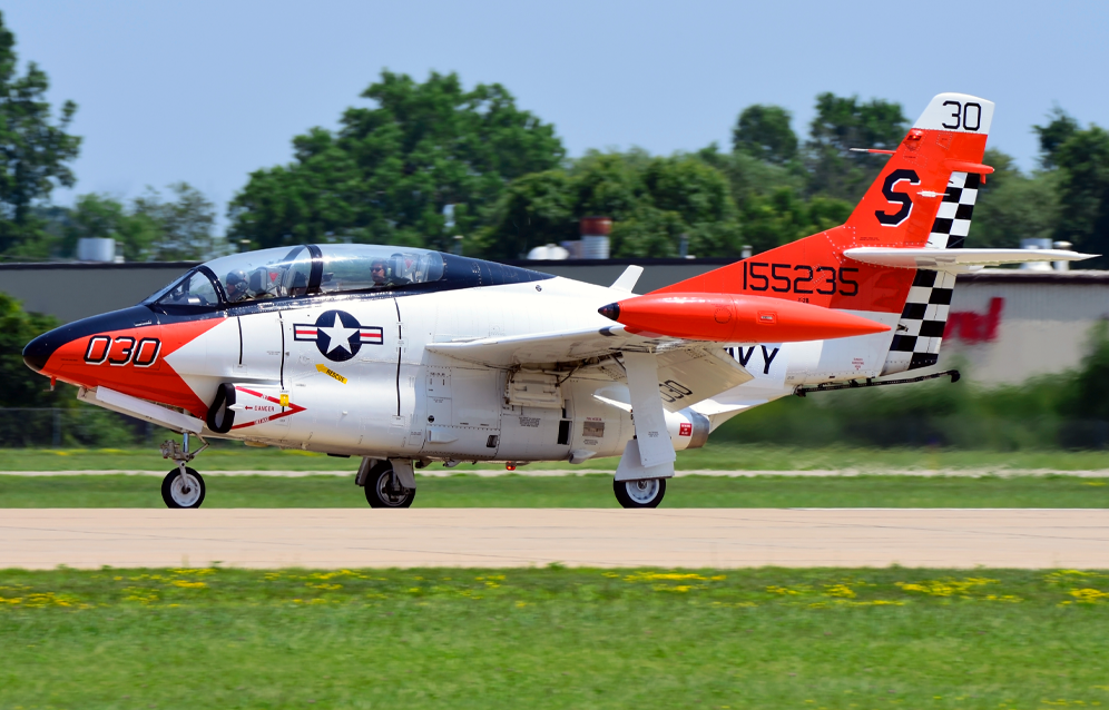 The Legacy of the North American T-2 Buckeye: A Cornerstone in US Navy